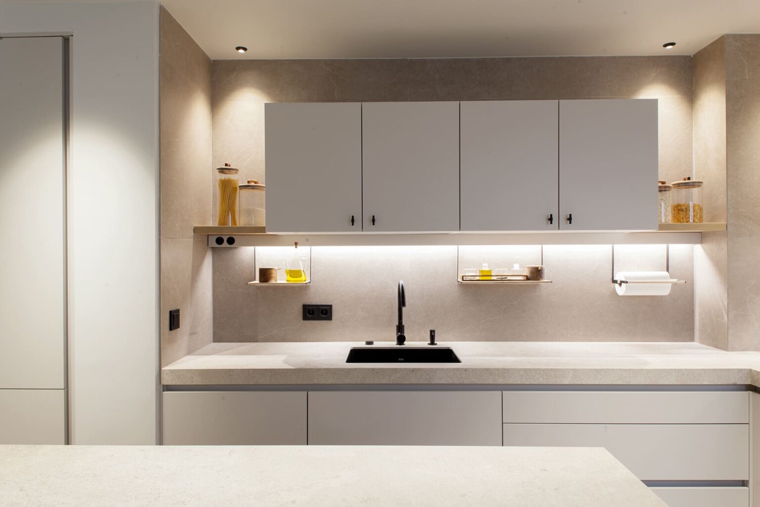Cocinas Cashmere Santos diseñadas por Natalia Zubizarreta